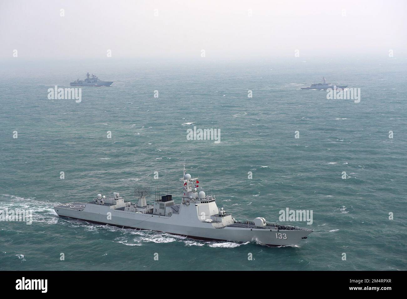 Aboard Destroyer Jinan, Joint Sea 2022. 21st Dec, 2022. Chinese and ...