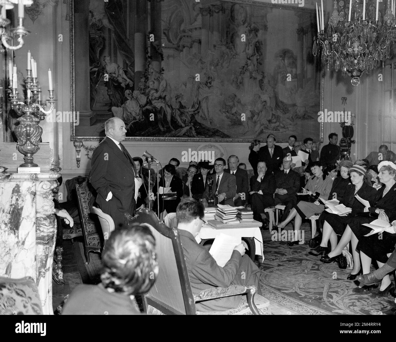 Exhibitor Arrives for Lille Show (Pix with Miss America) (Joseph ...