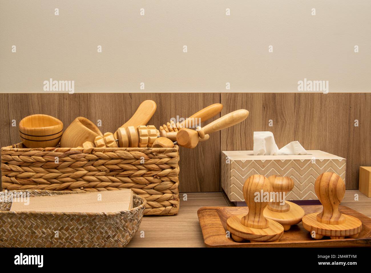 Wooden rollers and accessories for massages and wood therapy treatments ...