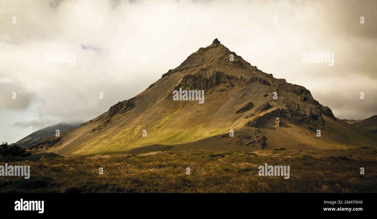 A mountain peak in the idyllic nature of Iceland Stock Photo - Alamy