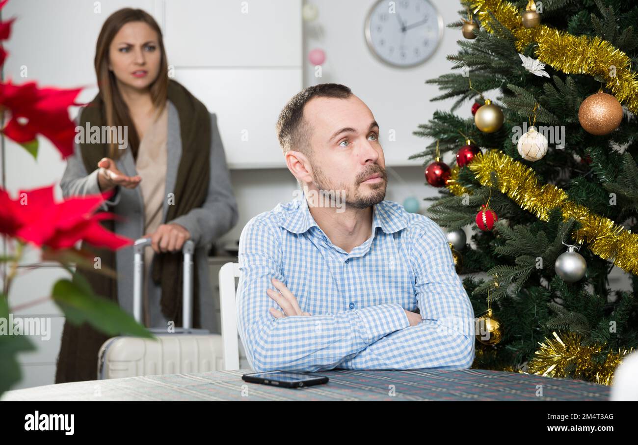 Sad leaving hi-res stock photography and images - Alamy