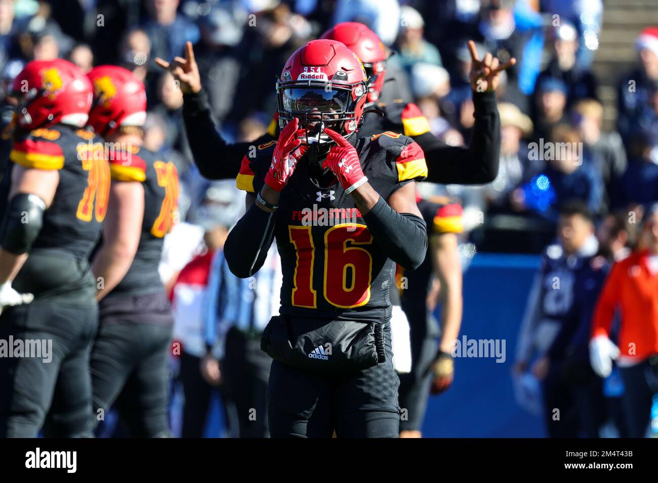 Ferris State Bulldogs wide receiver Deion Small (16) during the NCAA ...