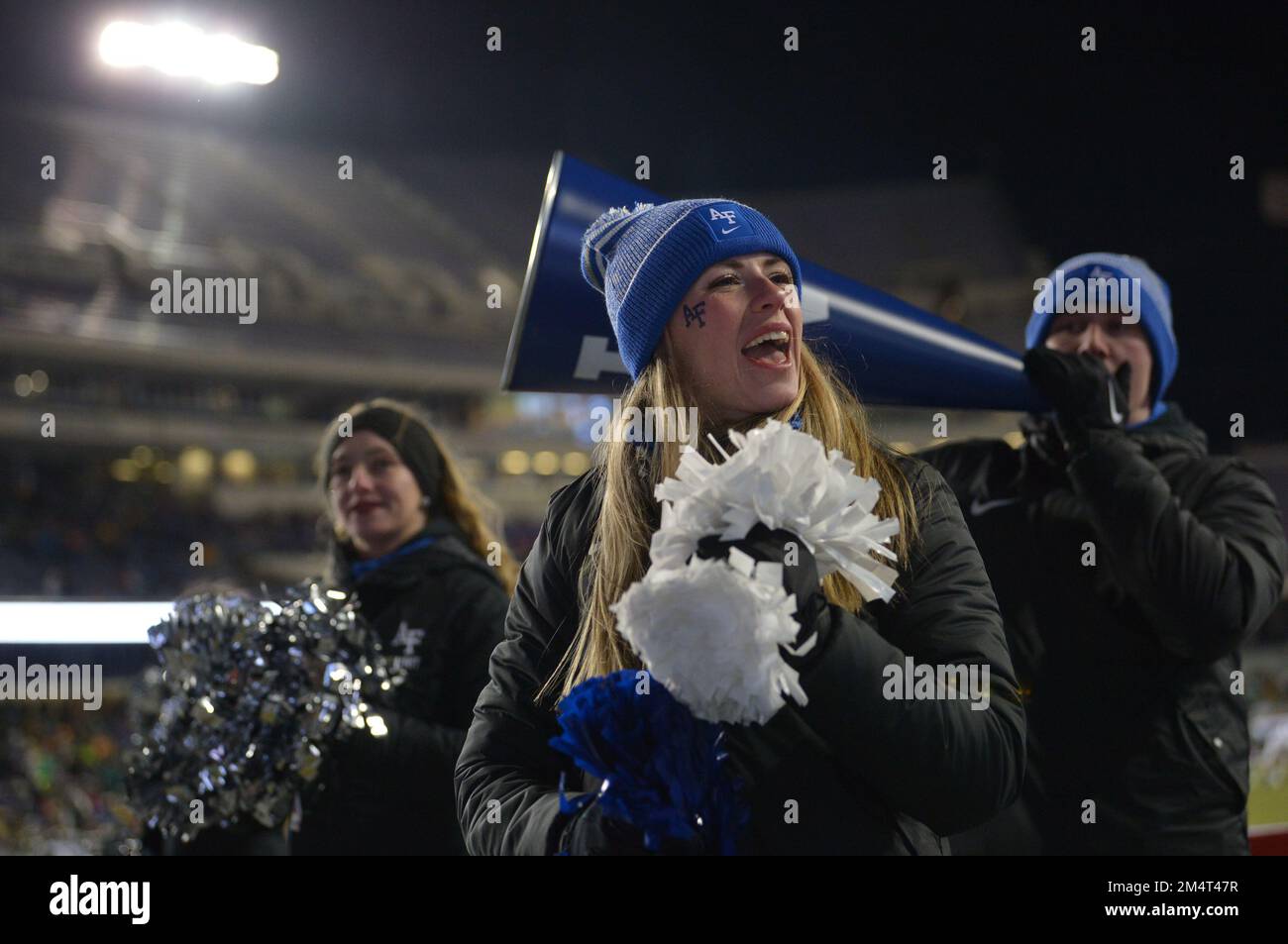 Air force falcons cheerleaders 2022 hi-res stock photography and images ...