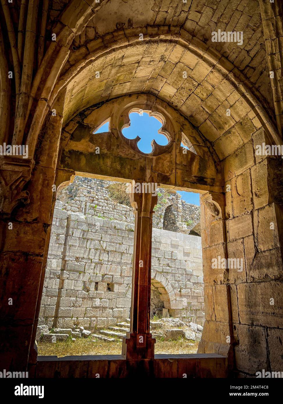 A vertical shot of the Krak des chevalliers, Castle , Syria Stock Photo ...