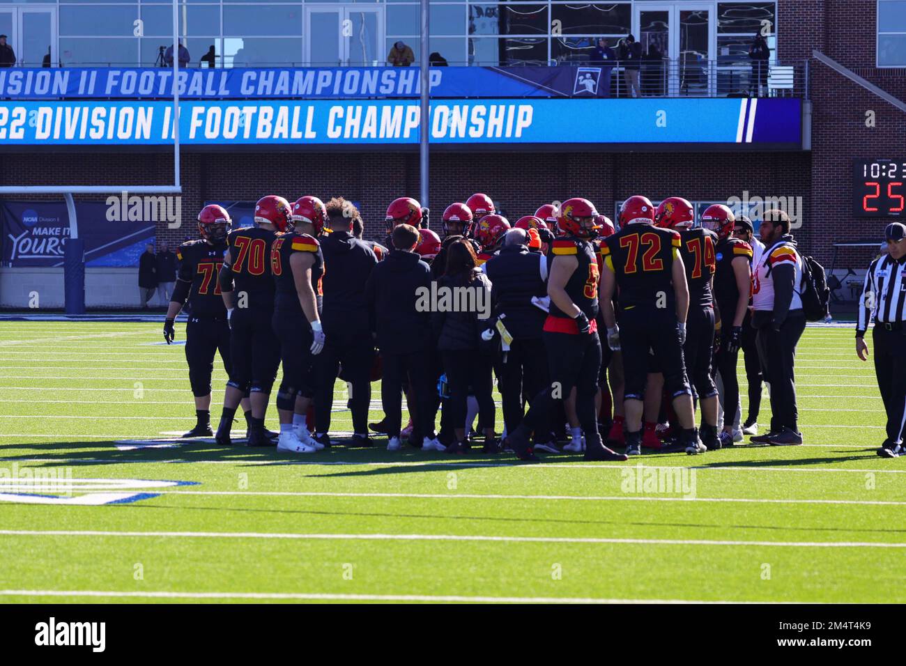 Ferris State Bulldogs huddle during the NCAA Division II national ...