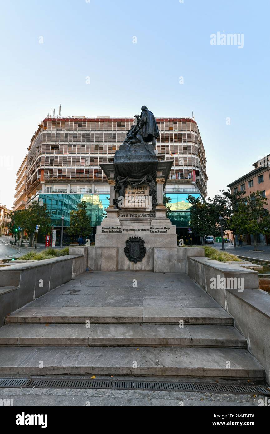 Granada, Spain - Nov 30, 2021: Plaza Isabel La Catolica in Granada ...