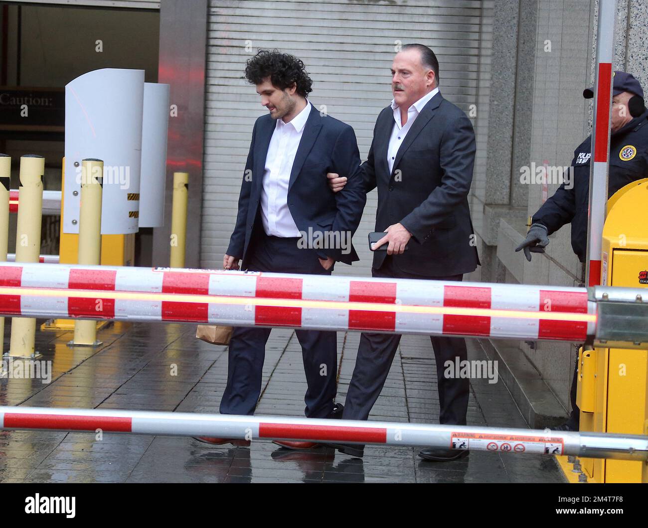FTX founder Sam Bankman-Fried leaves the Federal Court in New York ...