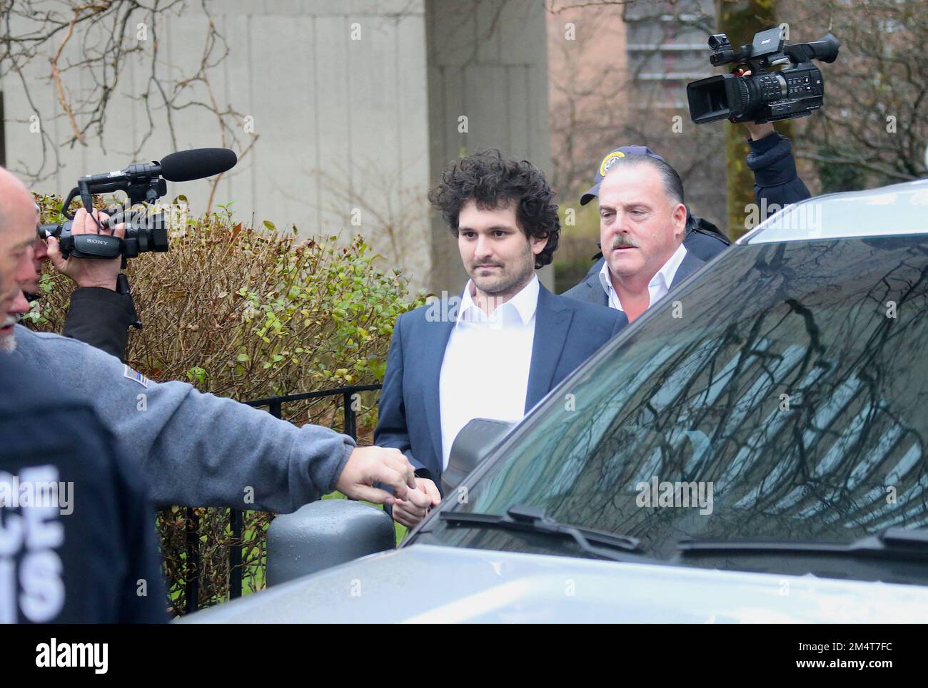 FTX founder Sam Bankman-Fried leaves the Federal Court in New York ...