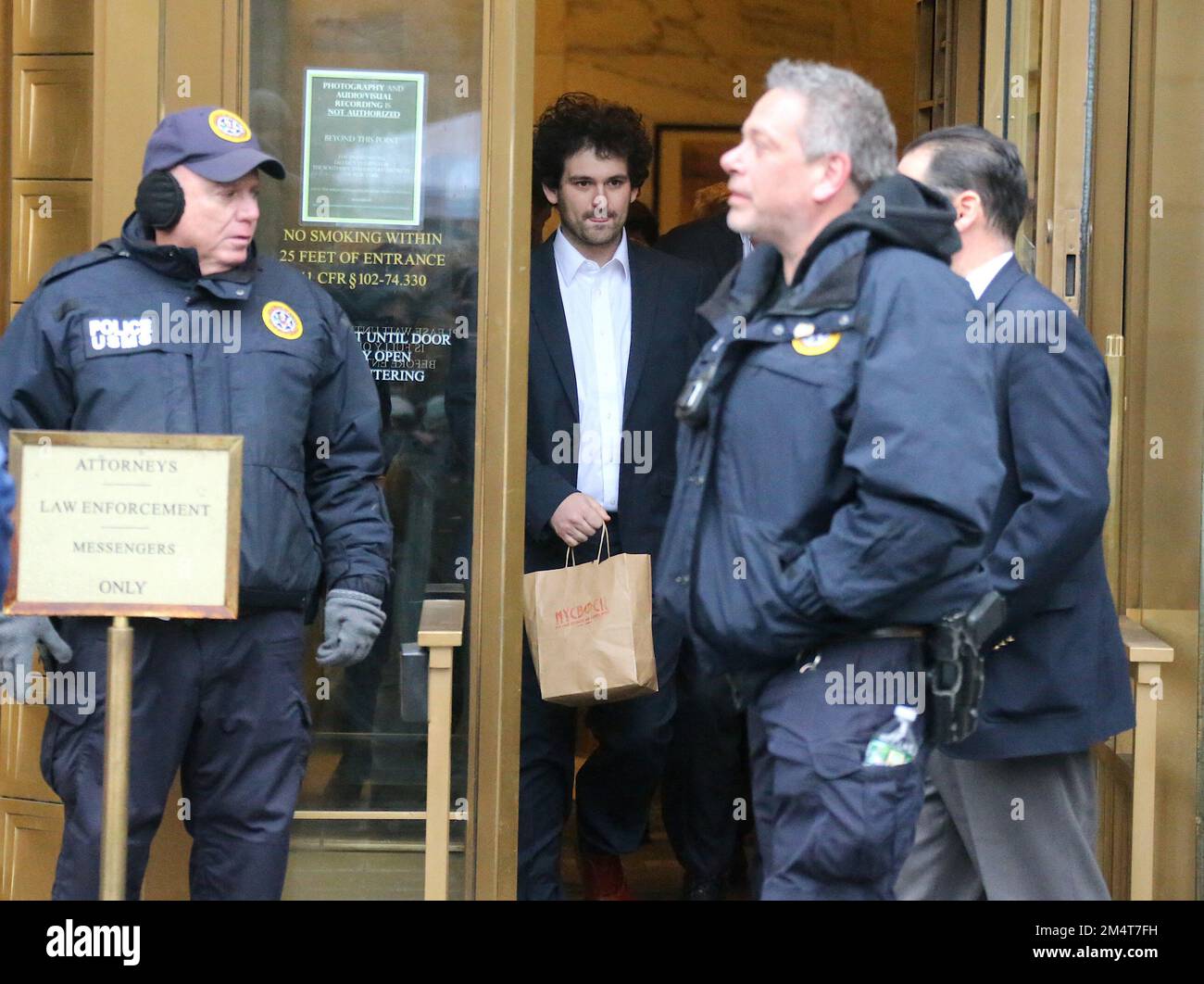 FTX founder Sam Bankman-Fried leaves the Federal Court in New York ...