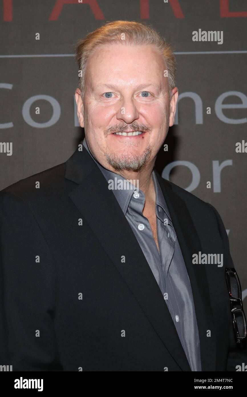Charles Fazzino attends the unveiling of Charles Fazzino’s ...