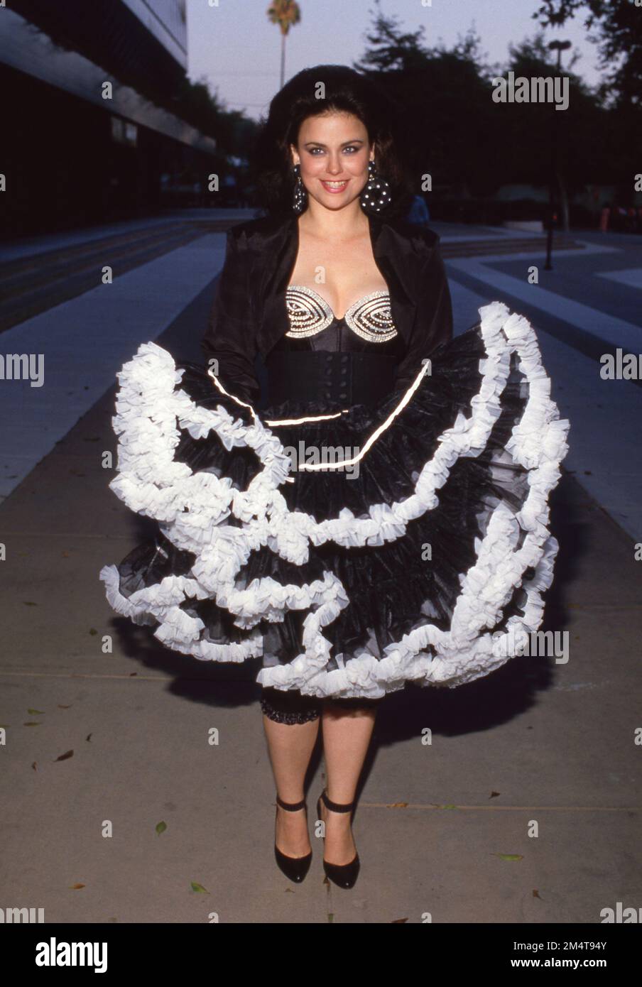 Delta burke designing women hi-res stock photography and images - Alamy