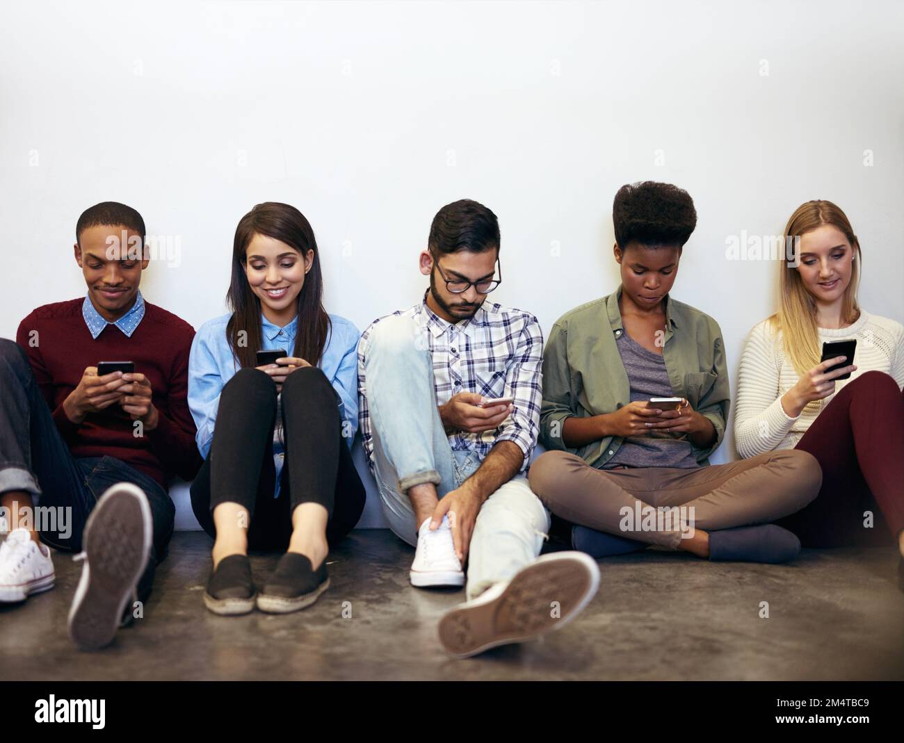 Where we love to chill and social network. university students social ...