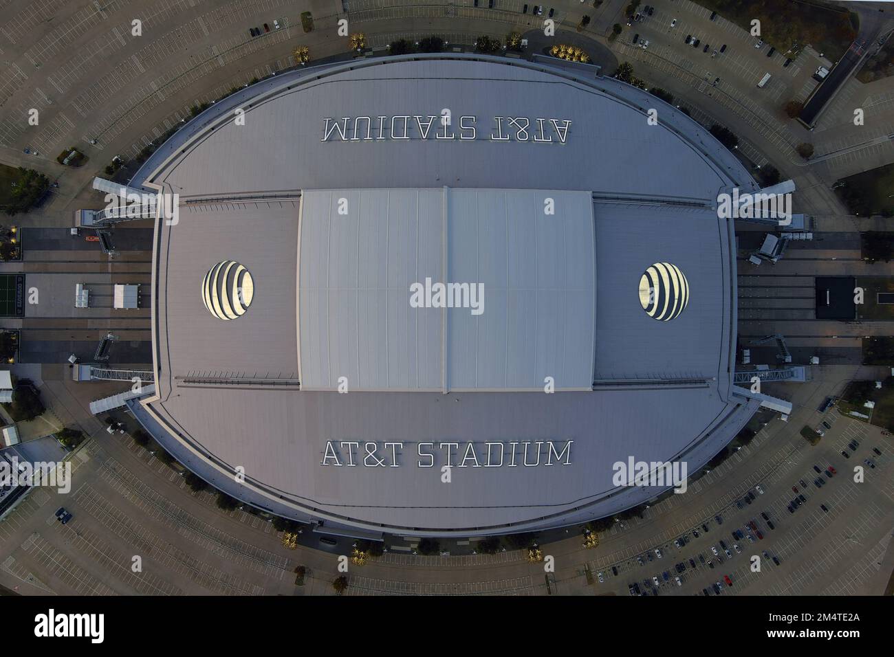 A general overall aerial view of AT&T Stadium retractable roof, Tuesday ...