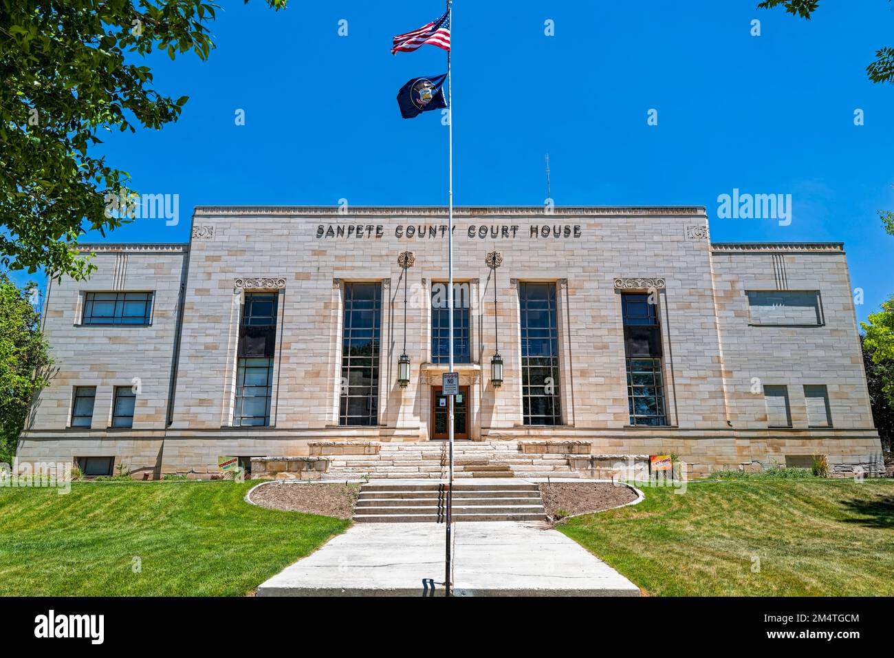 Steps lead to the Sanpete County Courthouse in Manti, Utah, USA Stock ...