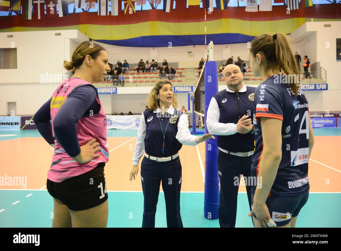 CSO Voluntari - Budowlani Łódź ,CEV Champions League , 21.12.2022 Stock ...