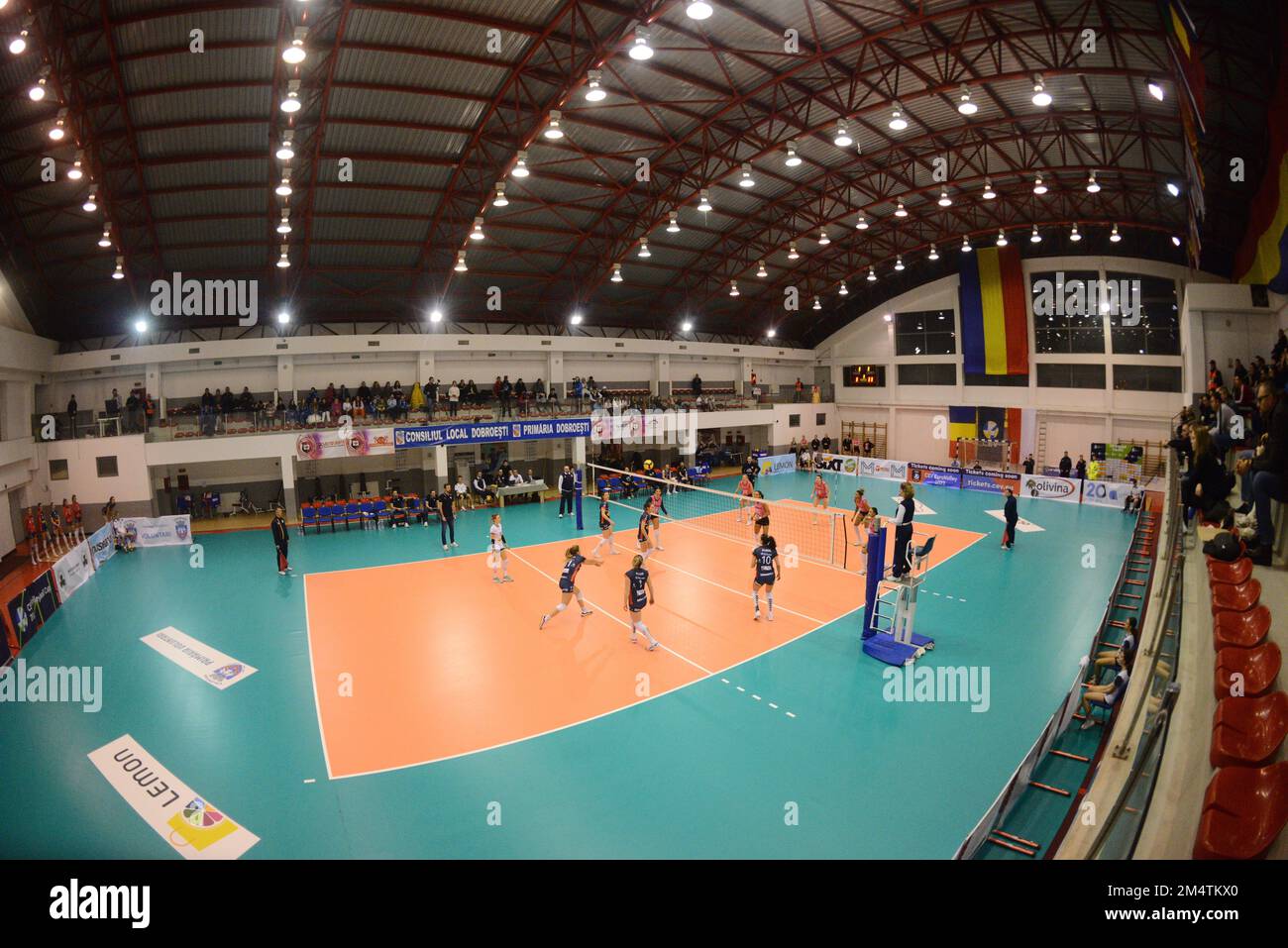 Cso voluntari volleyball hi-res stock photography and images - Alamy