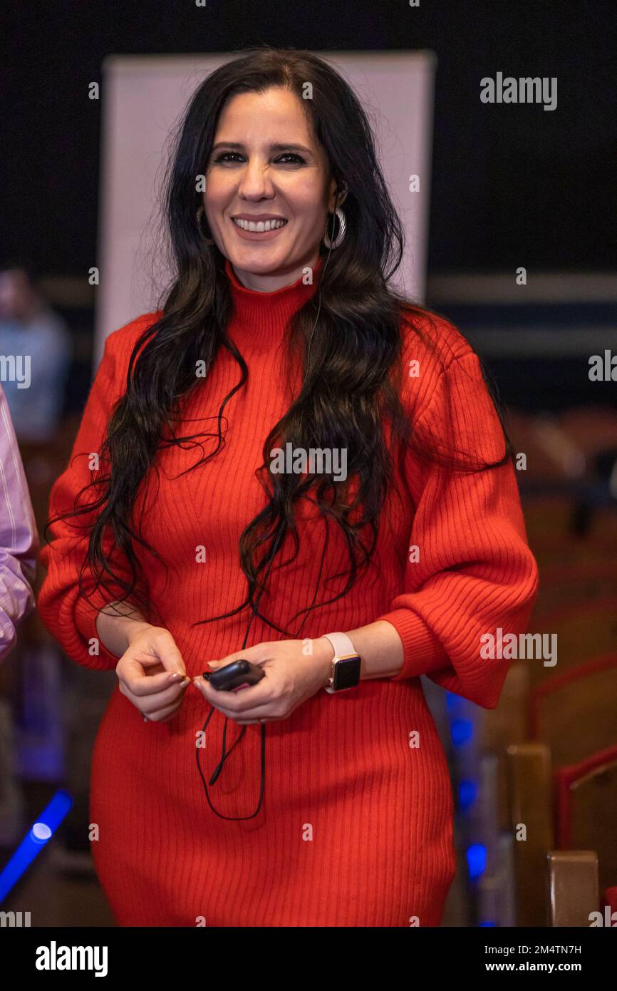 Spanish singer Diana Navarro presents his Christmas Concert. December ...
