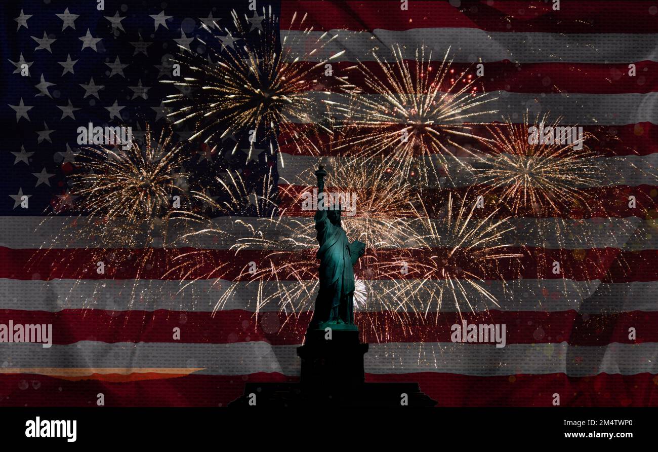 New york city fireworks july 4 hi-res stock photography and images - Alamy