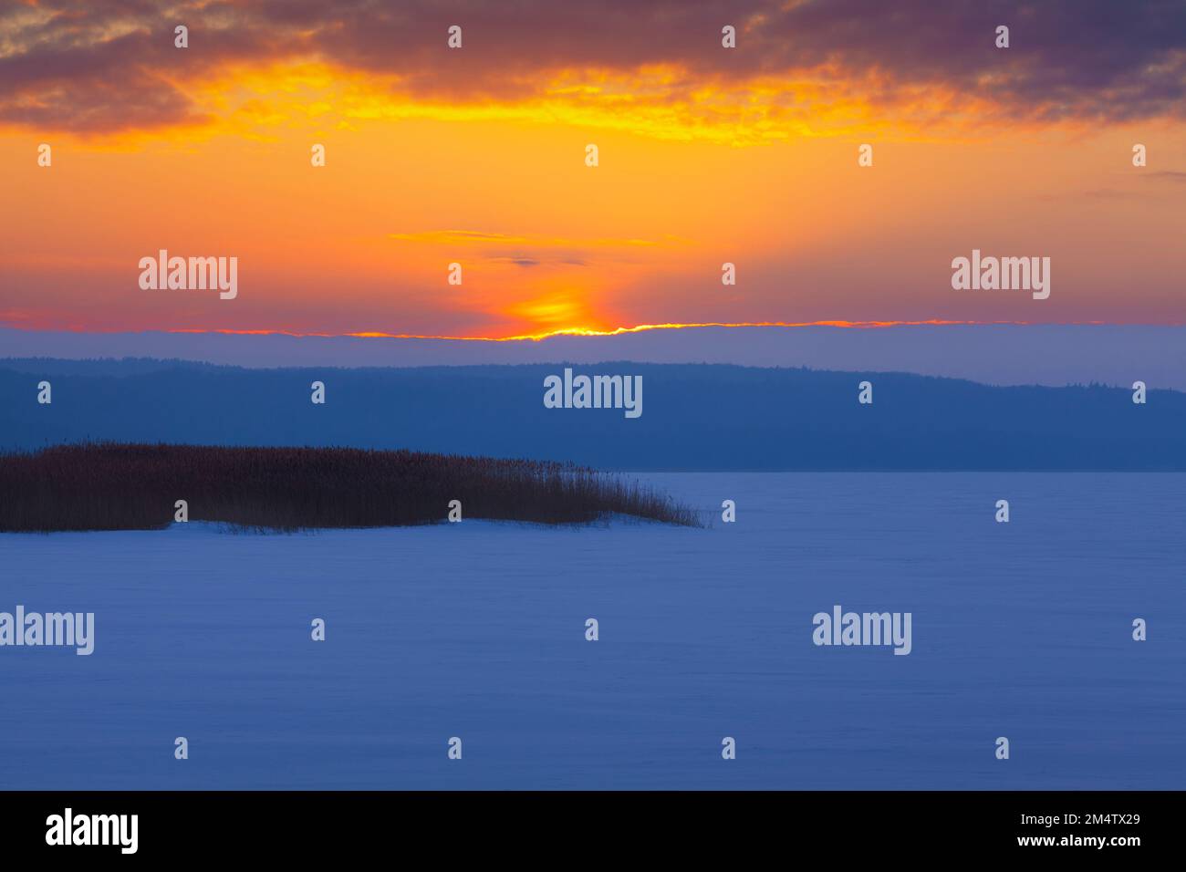 Landscape vistula lagoon in poland hi-res stock photography and images ...