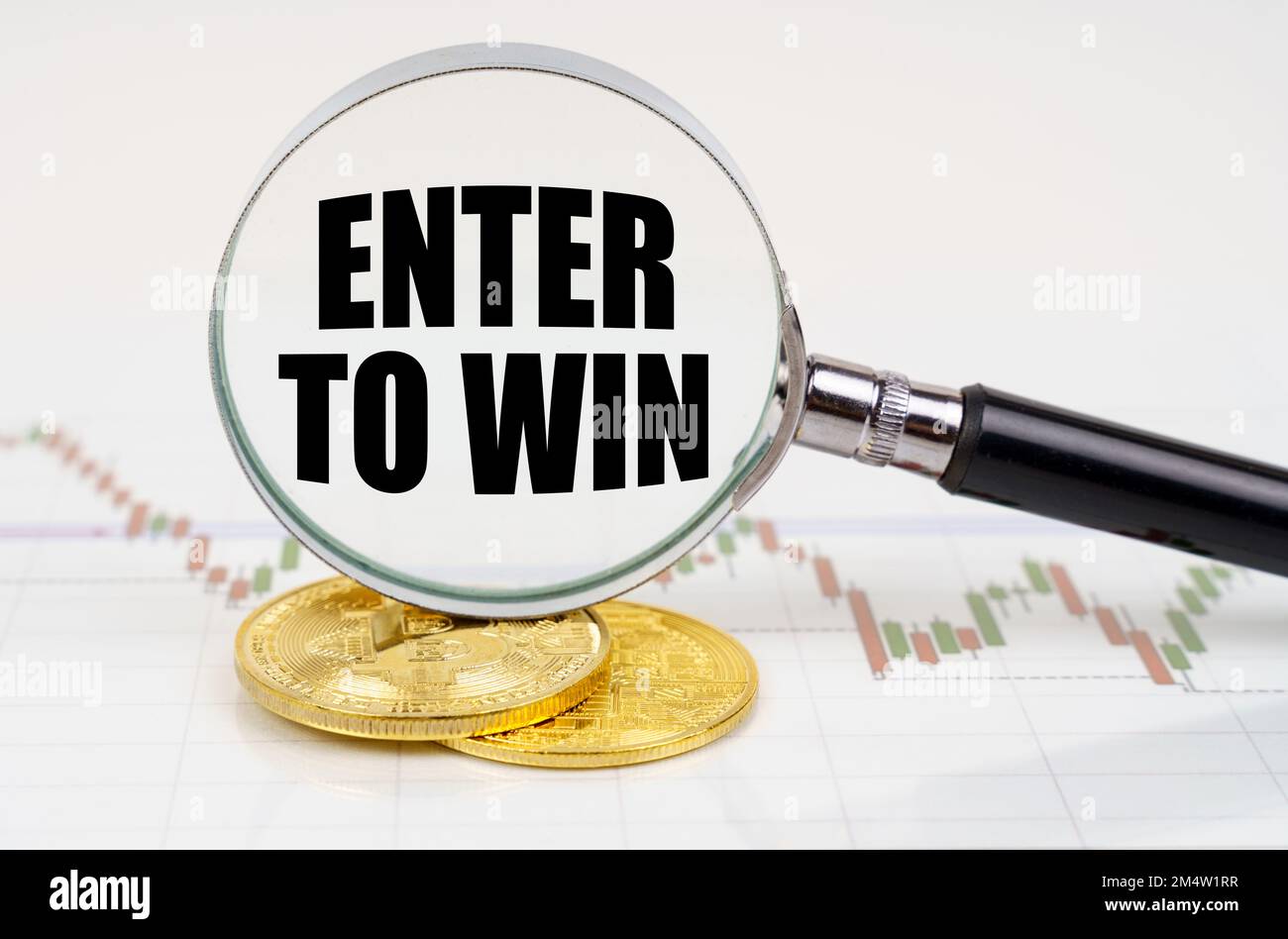 Fast draw contest hi-res stock photography and images - Alamy