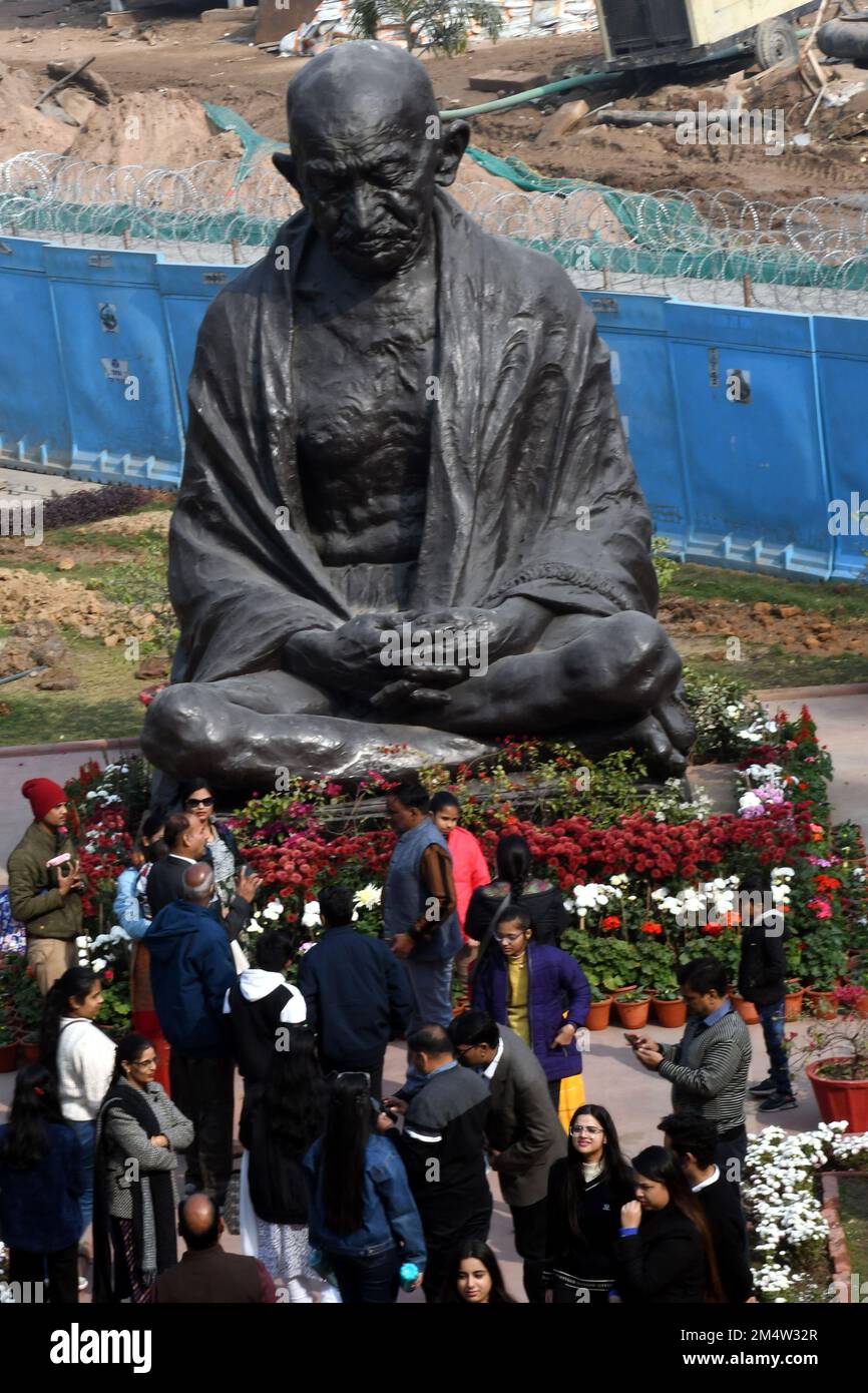 New Delhi, Delhi, India. 23rd Dec, 2022. visitors vist at Father of ...