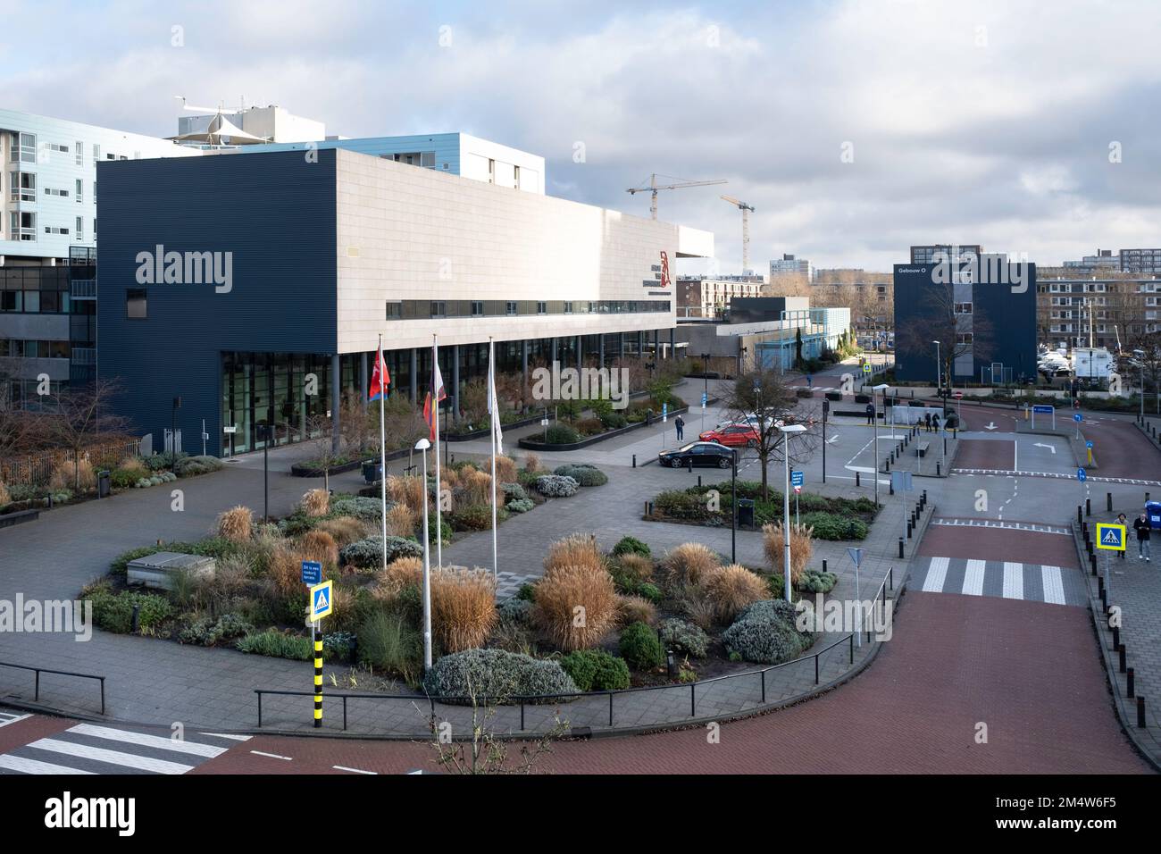 Building of Antoni van Leeuwenhoek (AvL), the hospital and research ...