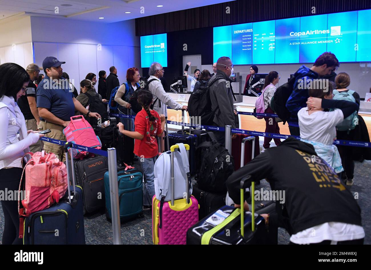 Copa airlines counter hi-res stock photography and images - Alamy