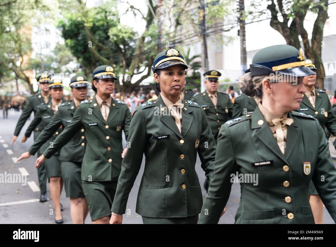 The female soldiers of the Brazilian army parading Stock Photo - Alamy