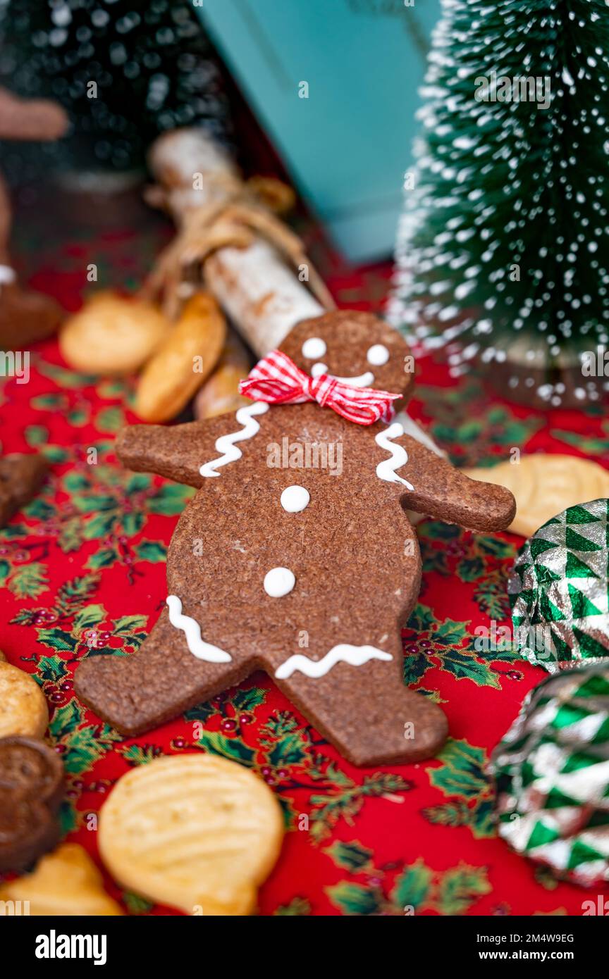 Smiling fresh baked gingerbread man on display in artisan bakery in ...