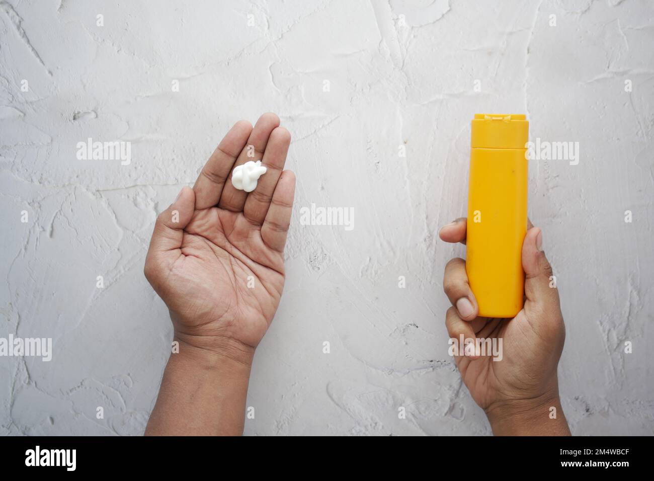 Slow motion using cream care hi-res stock photography and images - Alamy