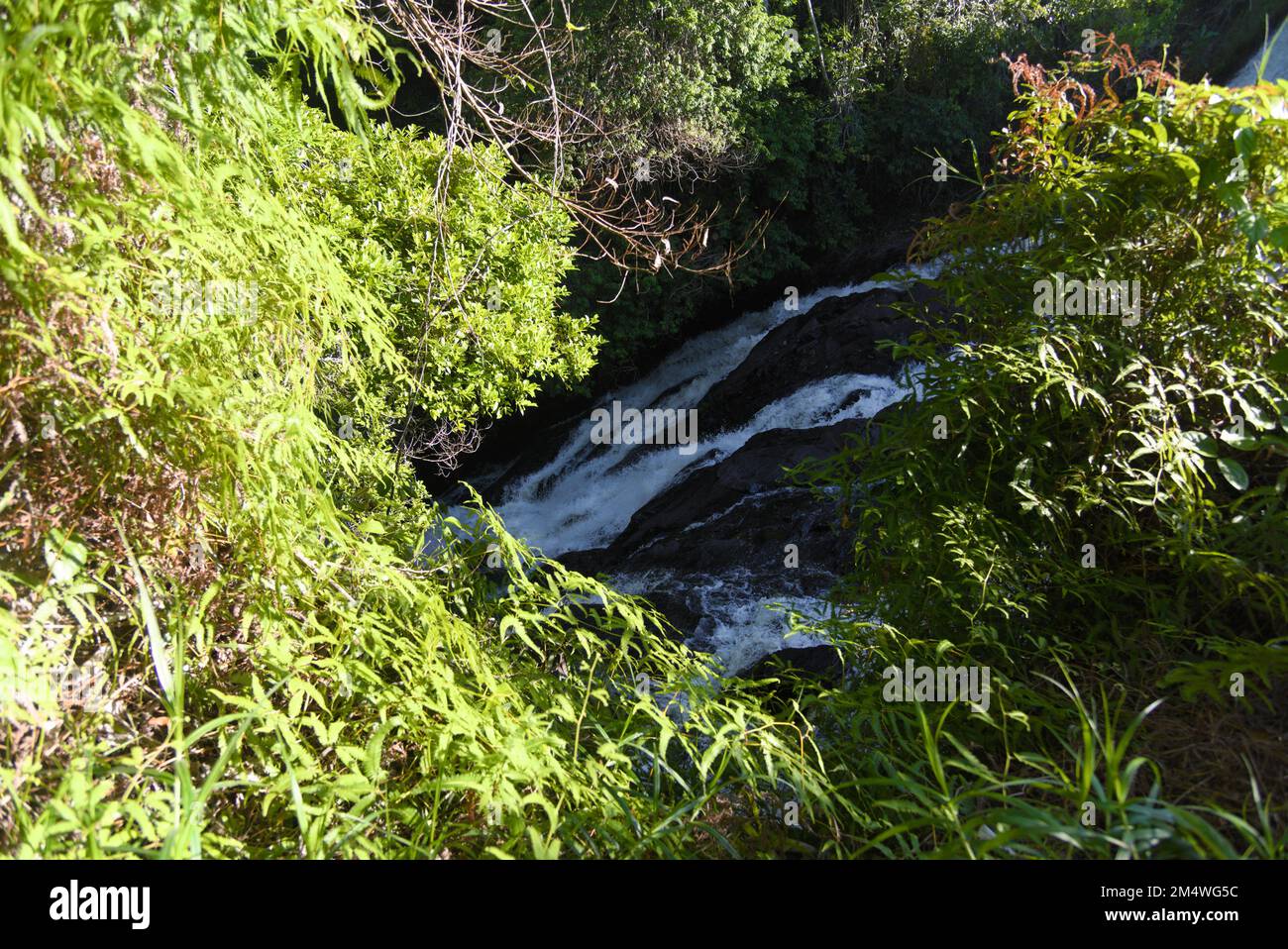 Top of a waterfall hi-res stock photography and images - Alamy