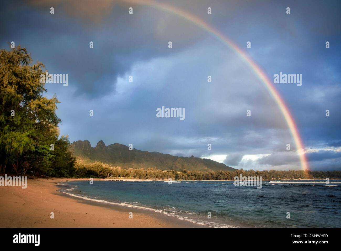 Rainbow over ocean beautiful hi-res stock photography and images - Alamy