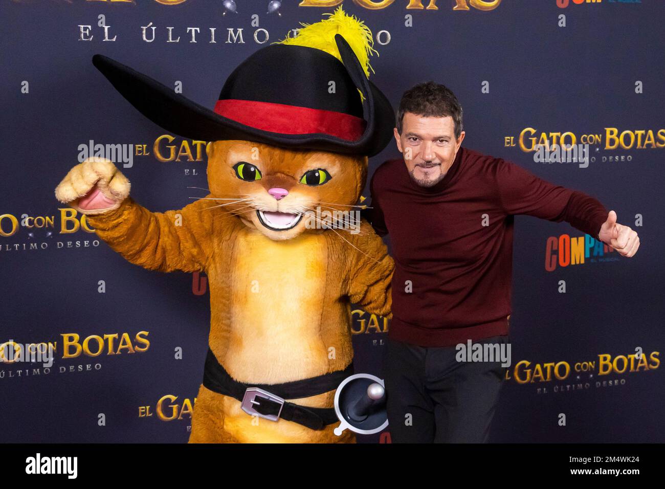 Actor Antonio Banderas attends the "El Gato Con Botas: El Ultimo Deseo ...