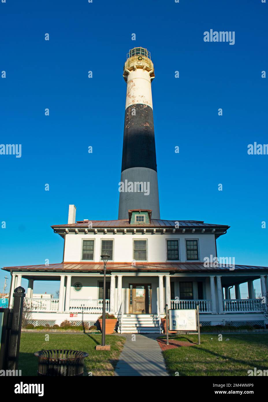 Vertical view of Absecon Lighthouse and tower in Atlantic City, New ...