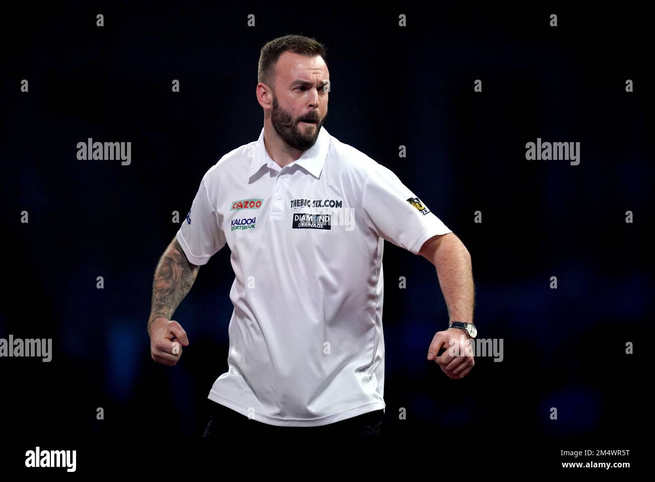 Ross Smith celebrates during his match against Darius Labanauskas ...