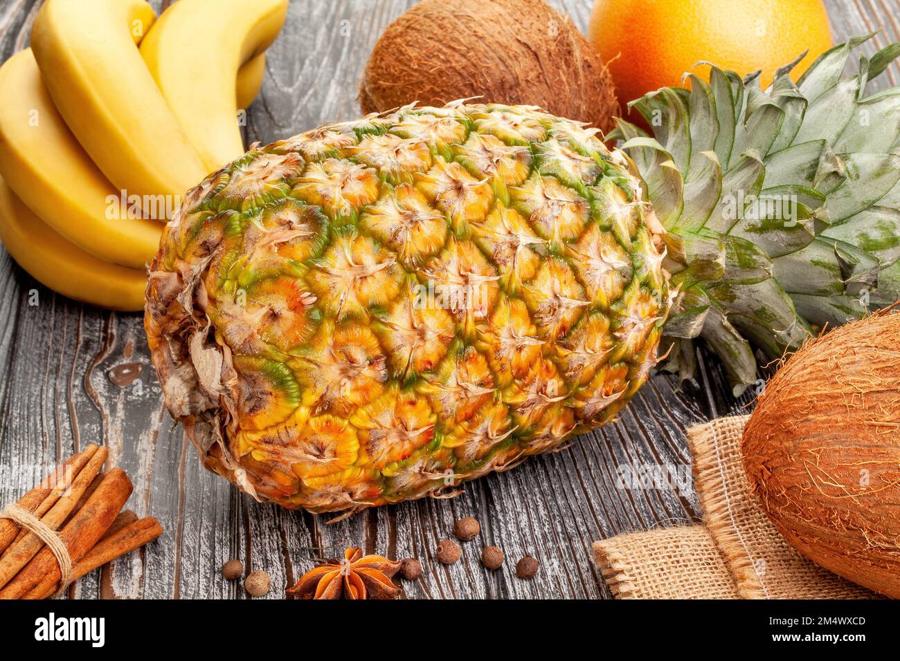 Pineapple with leaves hi-res stock photography and images - Alamy