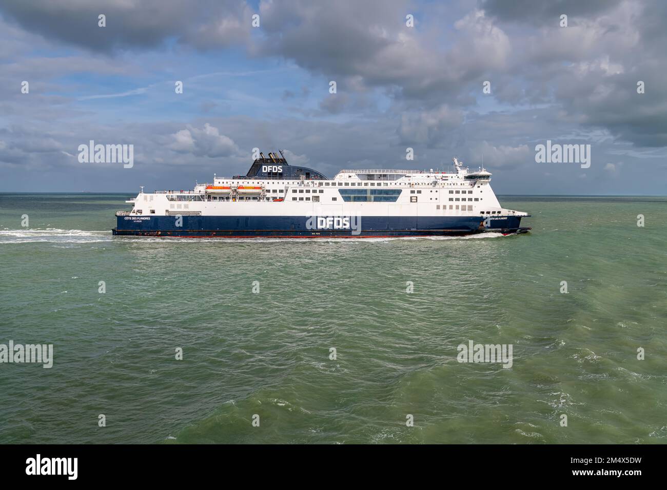 DFDS Ferry Cotes des Flandres in the English Channel, English Channel ...