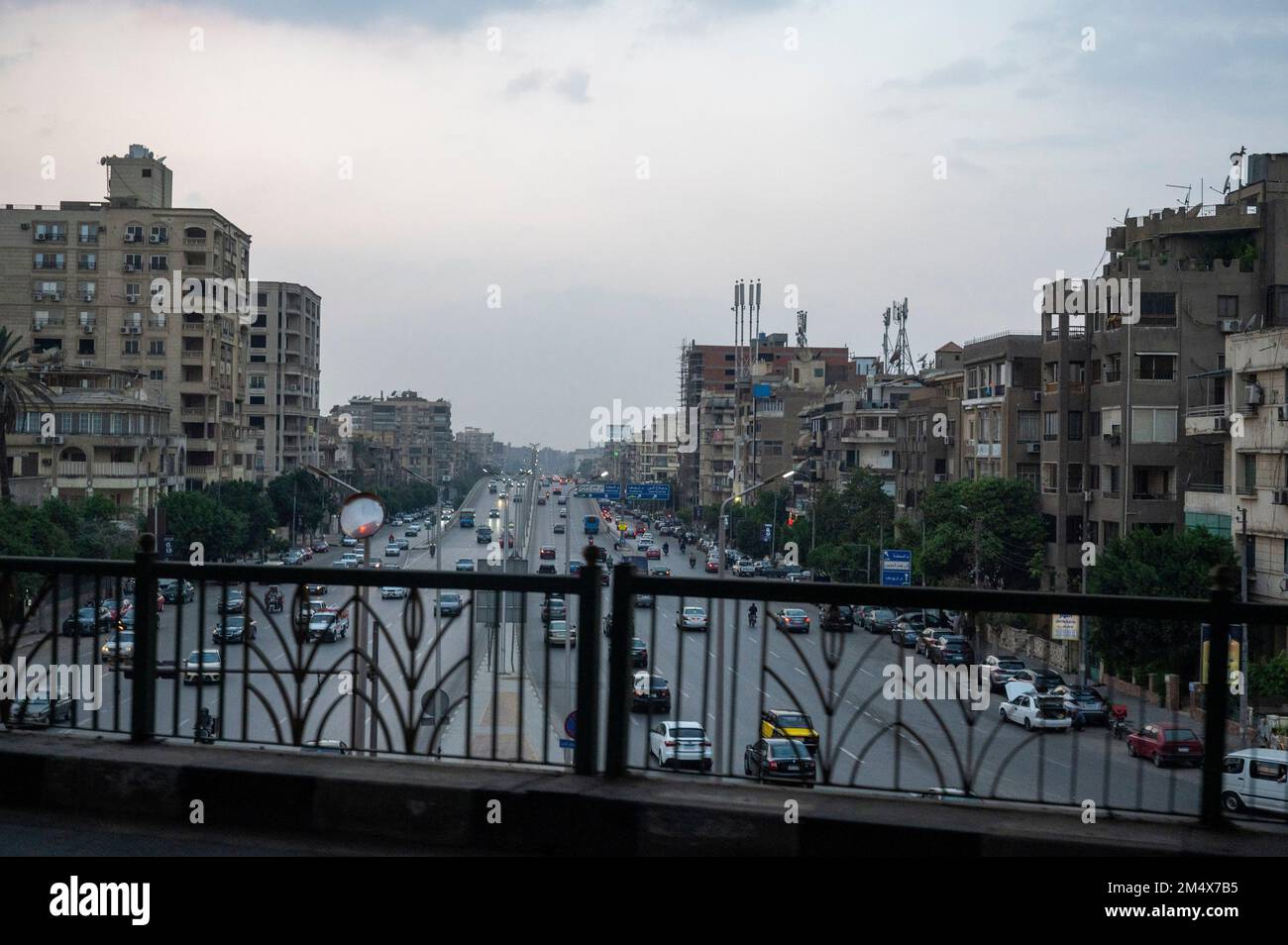 Kairo, Egypt. 12th Nov, 2022. Cars drive on a multi-lane road. Credit ...