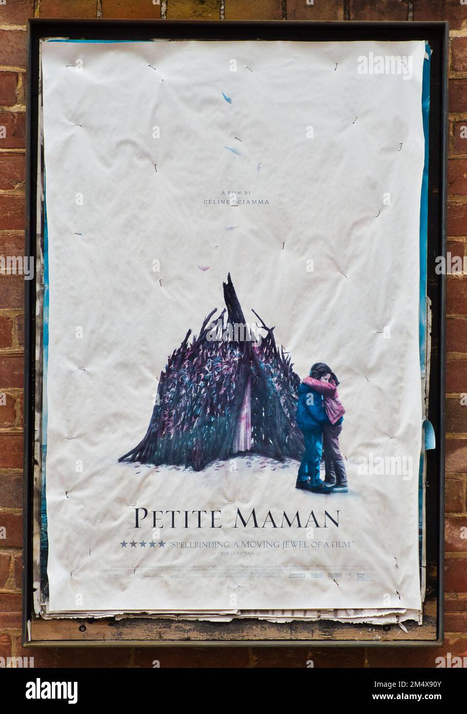 Petite maman movie poster hi-res stock photography and images - Alamy