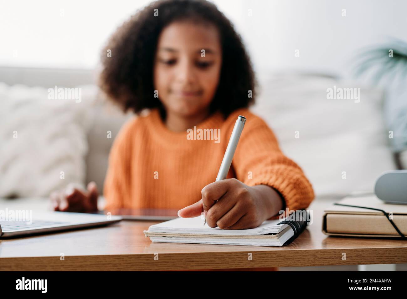 Children notepad hi-res stock photography and images - Alamy