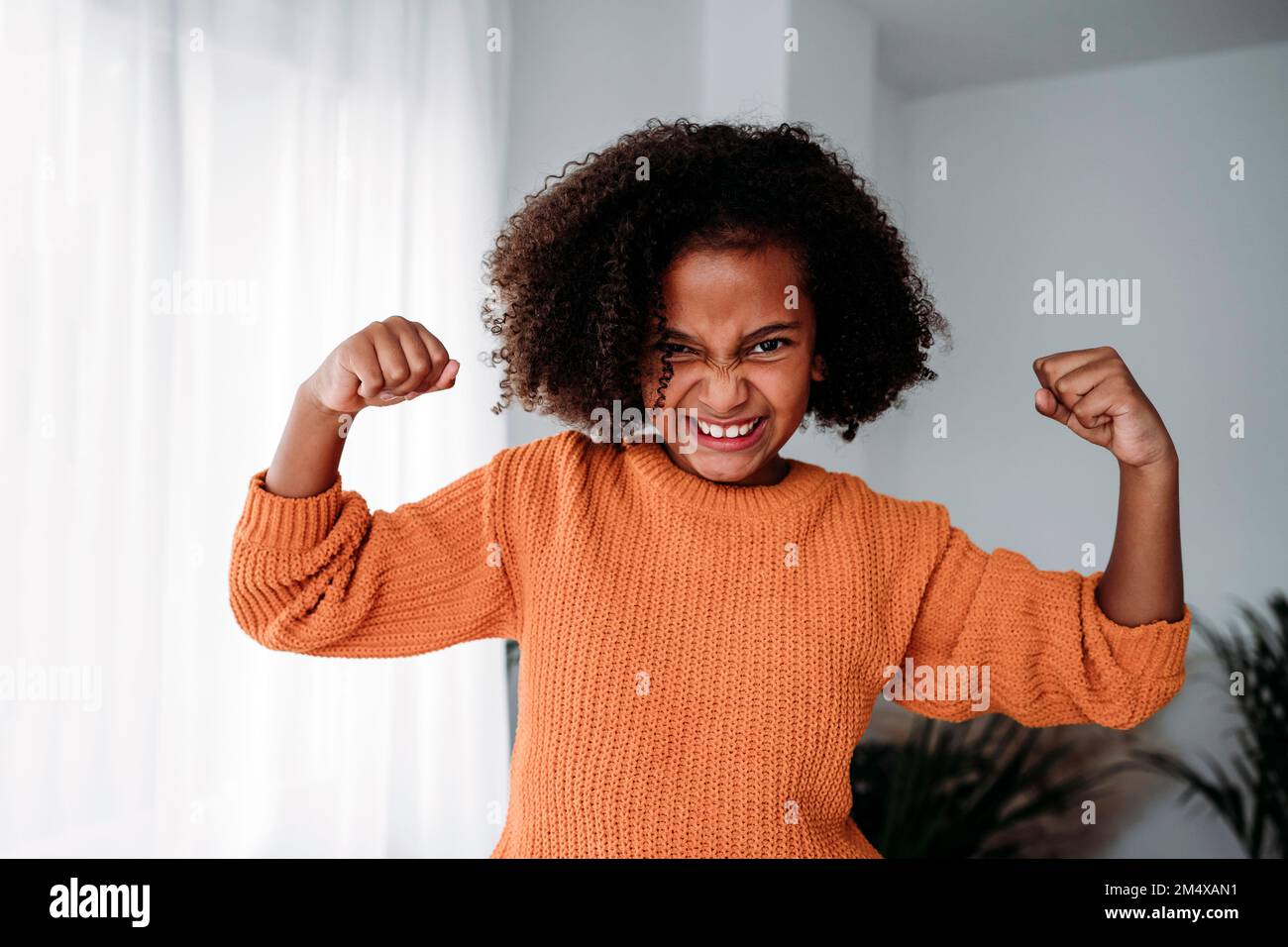 Home muscles hi-res stock photography and images - Alamy