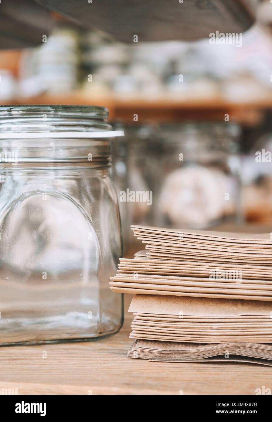 Table shop hi-res stock photography and images - Alamy