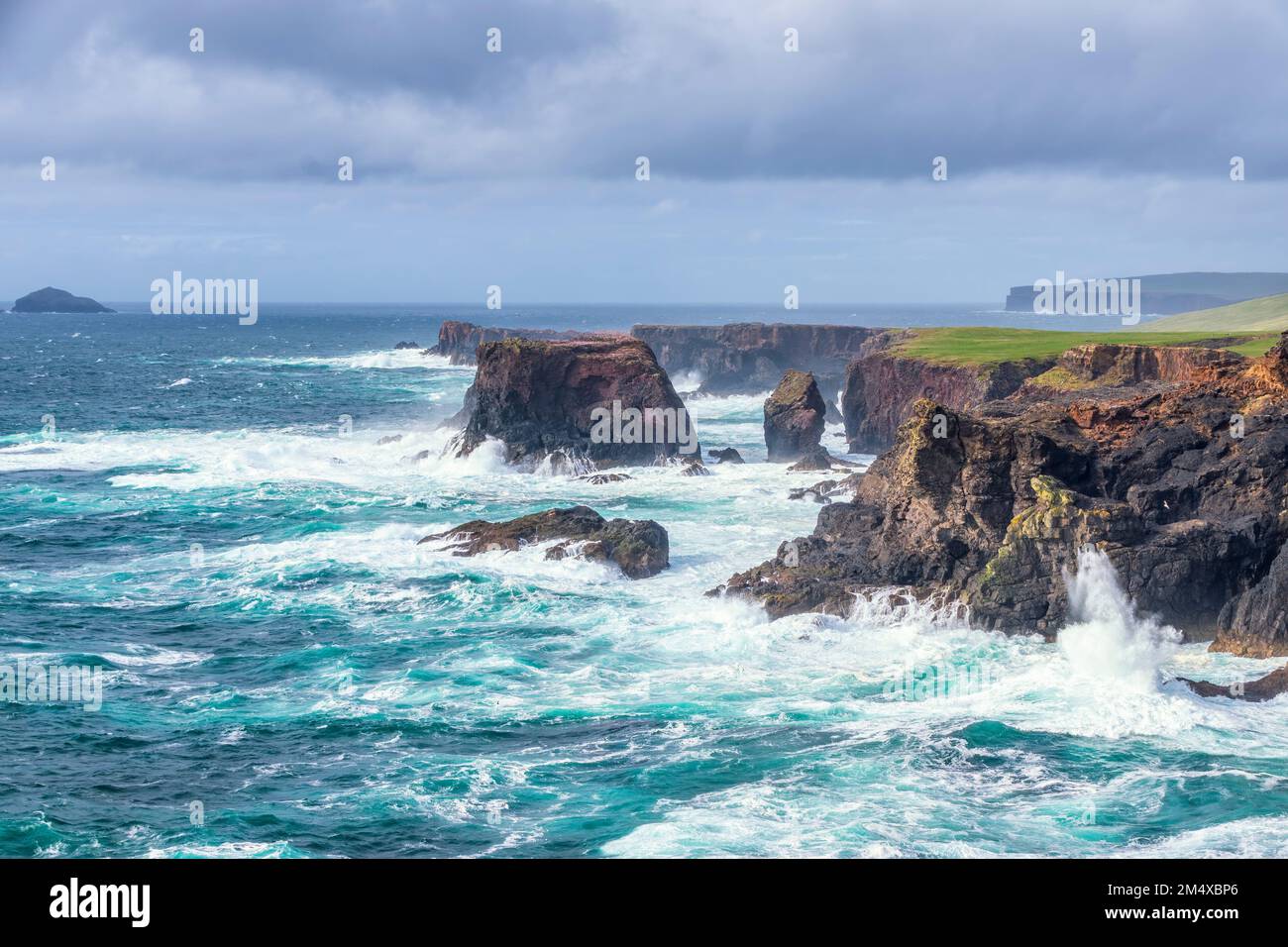 Scotland waves hi-res stock photography and images - Alamy