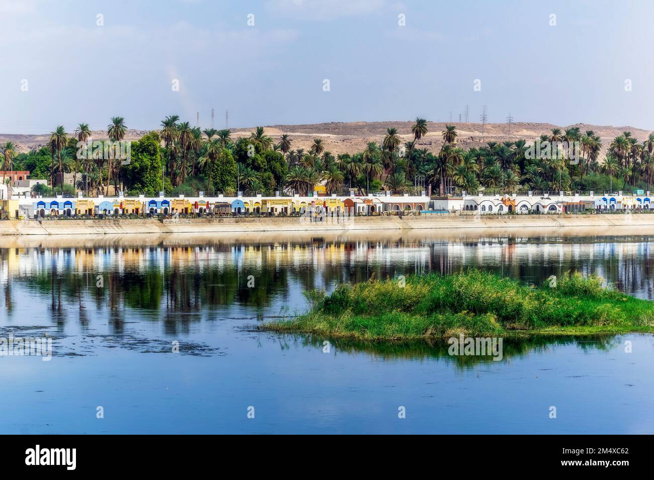 Egypt, Aswan Governorate, Nile river between Aswan and Luxor Stock ...