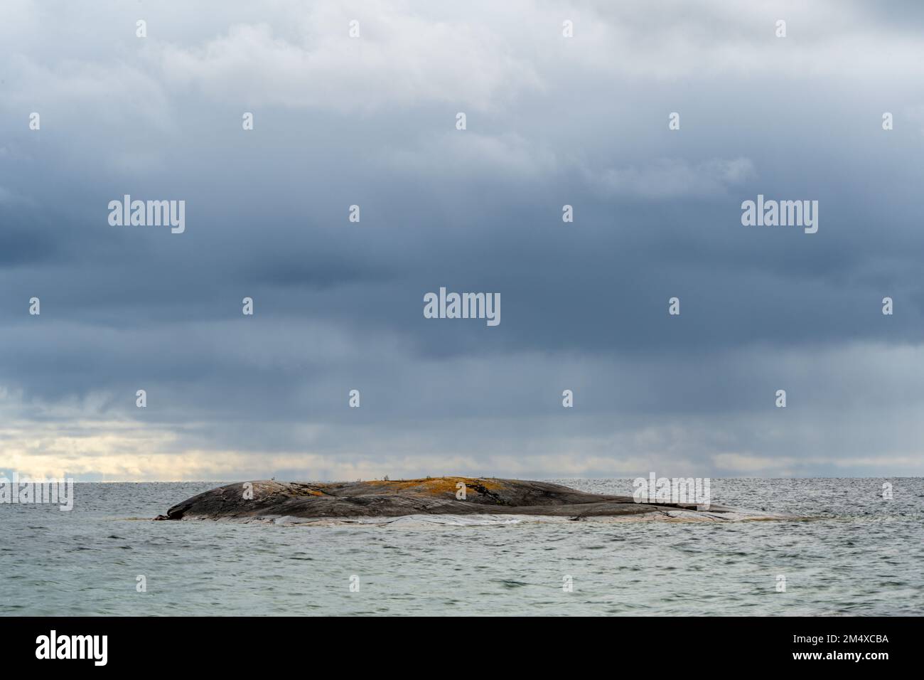 Offshore island, Lake Superior, Lake Superior Provincial Park ...