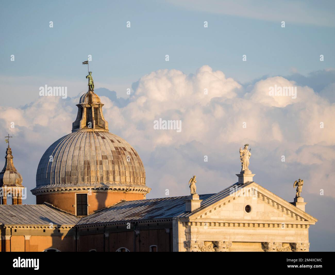 Evening light on the rooftop of Il Redentore Church, Giudecca, Venice ...