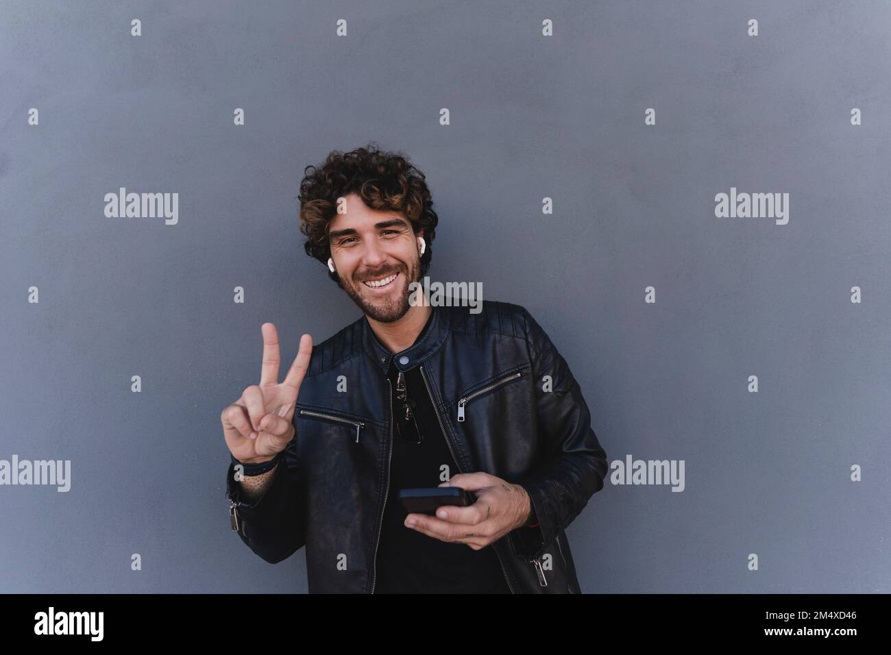 Phone camera sign hi-res stock photography and images - Alamy