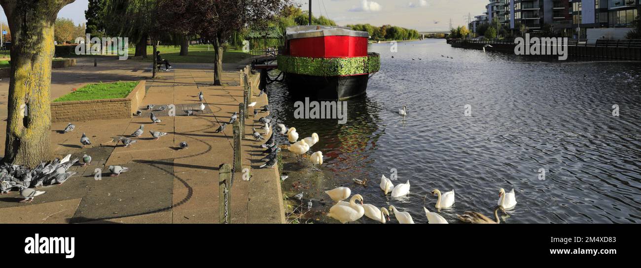 Peterborough embankment hi-res stock photography and images - Alamy