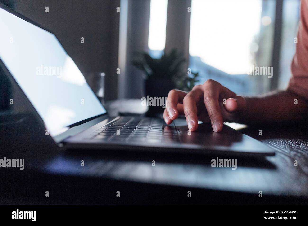 Asian hand man using hi-res stock photography and images - Alamy
