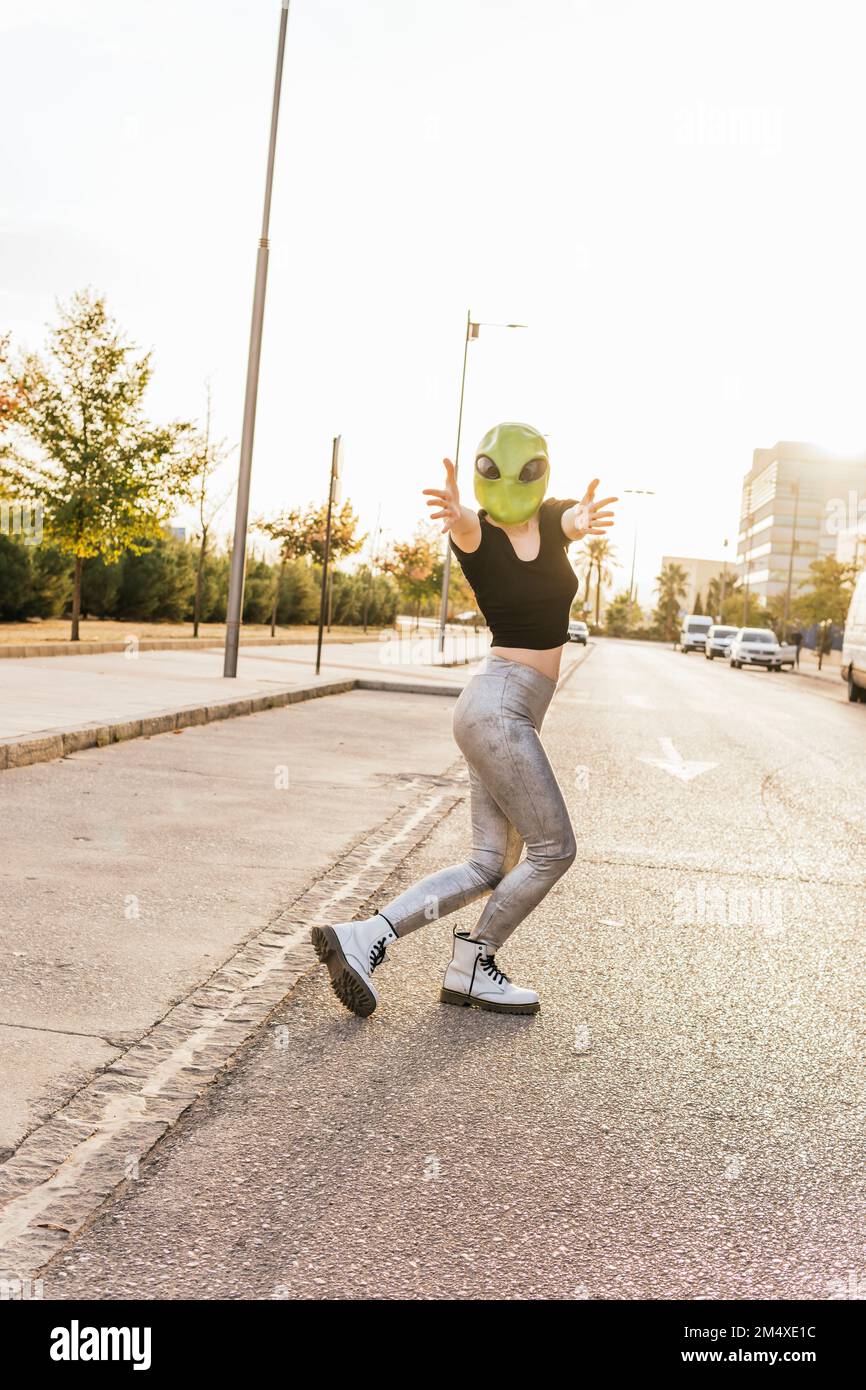 Alien woman hi-res stock photography and images - Alamy